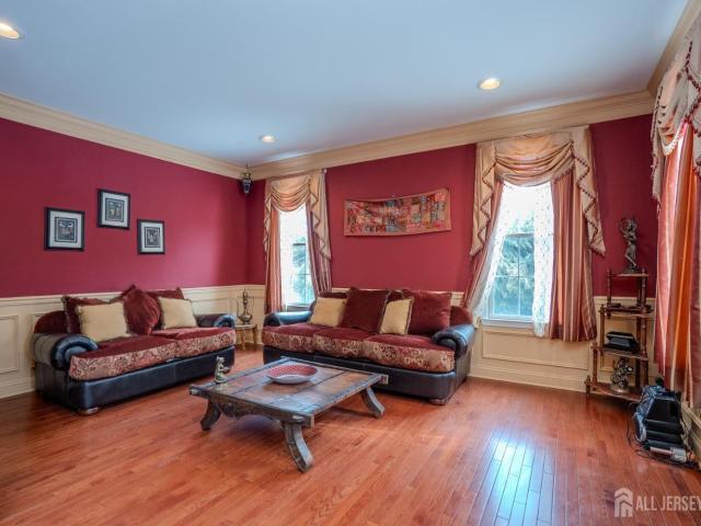 2 Rustic Court, Monroe, US, NJ