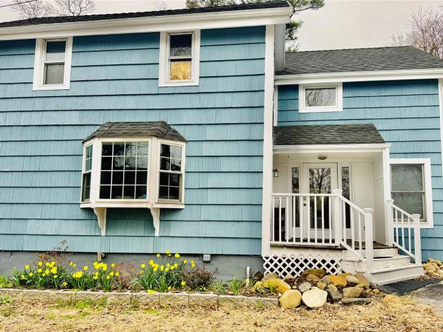 2 Ruth Ln, Glenwood Landing, NY 11547 | MLS #969090 | Compass