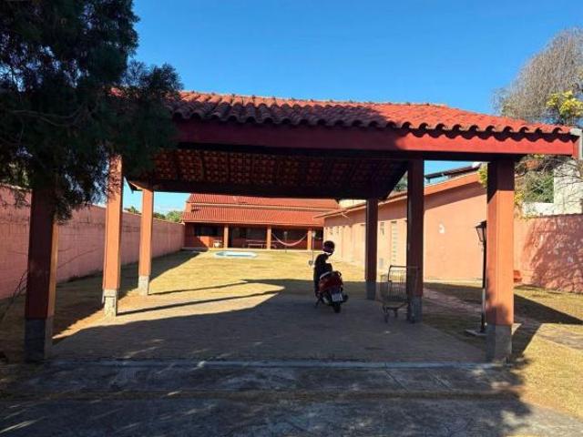 2 Residências + Piscina + Churrasqueira em Terreno de 960m² – Bela Vista, Pinda