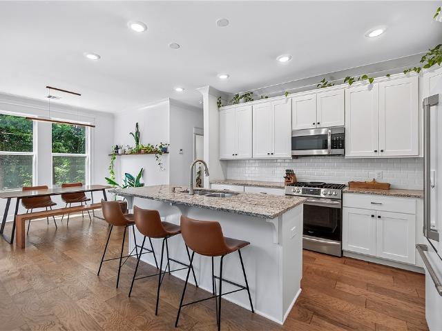 2 Rettendon Lane