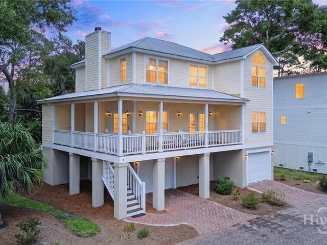 2 River Oak Ln, Tybee Island, GA 31328