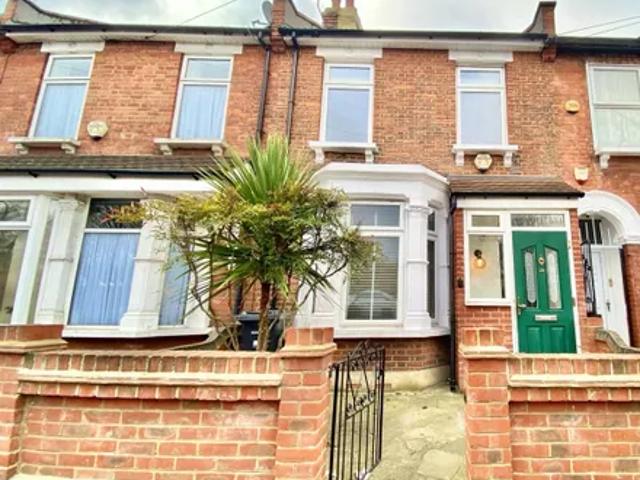 2 Riverdene Road, London, IG1 2DZ, United Kingdom | 3 bed house for rent #168072046 | Rentberry