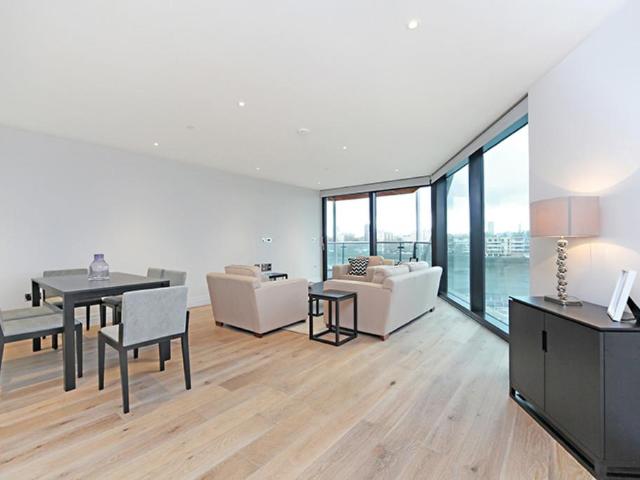 2 Riverlight Quay, Nine Elms, SW11 2 bed apartment to rent £4,983 pcm £1,150 pw