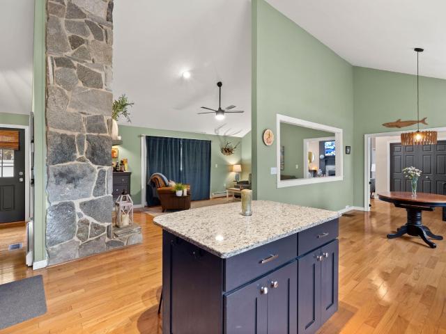 2 Riverwoods Dr, Exeter, NH 03833 | MLS #5082