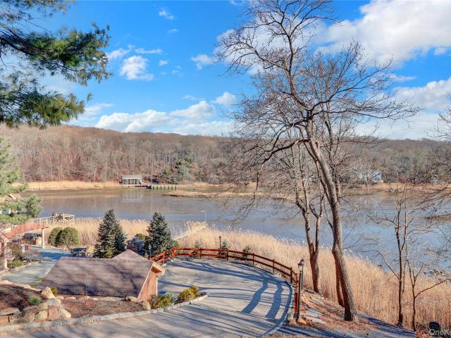 2 Riverview Terrace