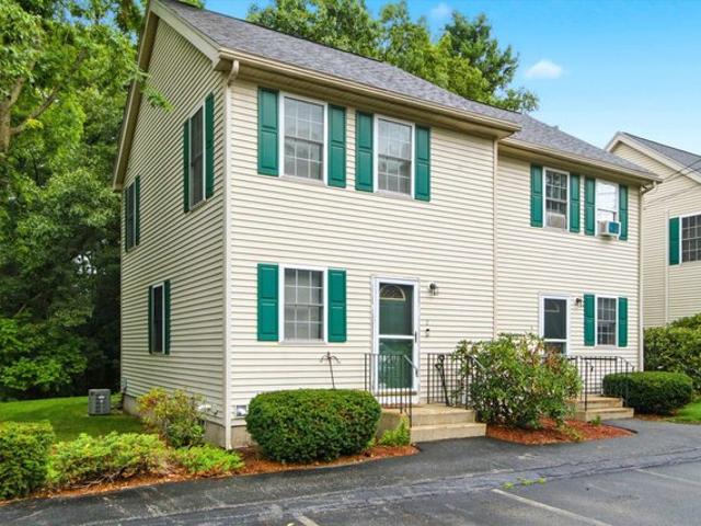 2 Rockwood Way, Manchester, NH 03103