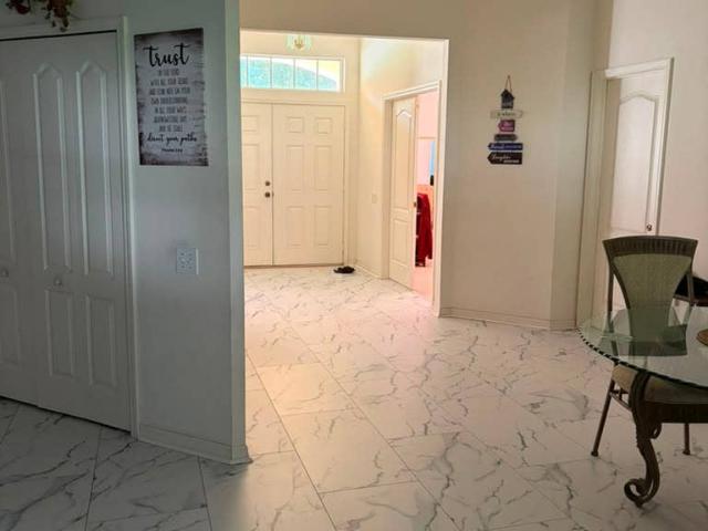 2 room 2 bath rental