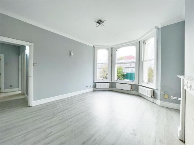 2 room apartment to let