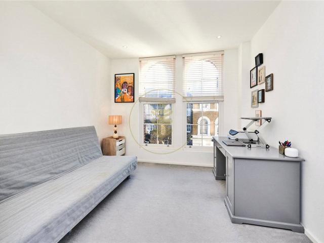 2 room apartment to let in Canterbury House, Canterbury Road, NW6 united kingdom