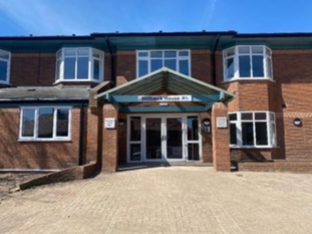 2 room apartment to let in Millbeck House, Oakdale Road, Arnold, Nottingham, Nottinghamshire, NG5 8BX, UK