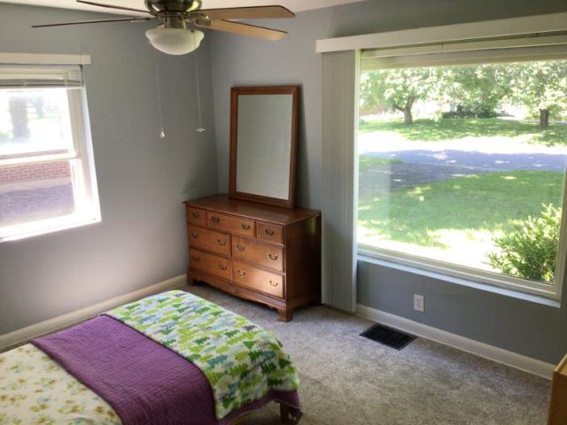 2 room for rent