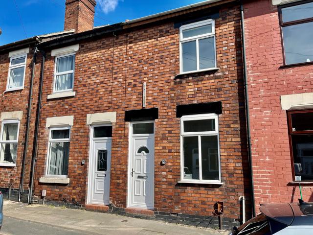 2 room house to let in May Place, Stoke On Trent, ST4