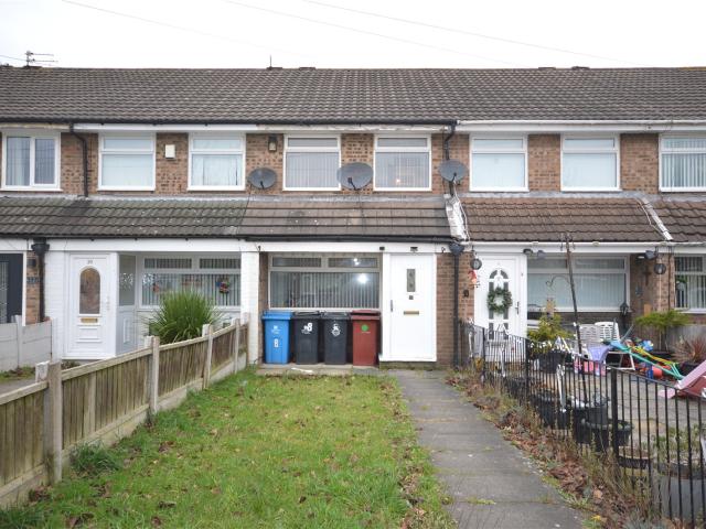 2 room house to let in Clare Walk, Liverpool, L10 4YG
