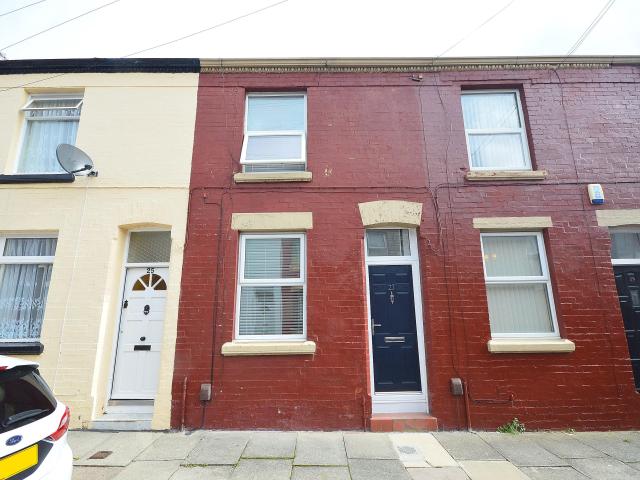 2 room house to let in Dingle Grove, Liverpool, L8 9ST