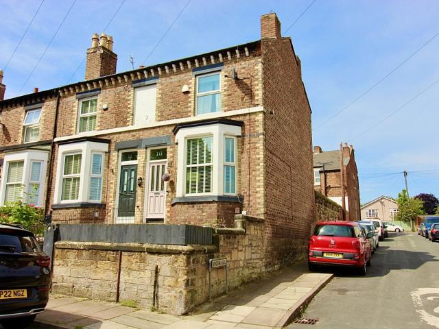 2 room house to let in Lingdale Road, Claughton Village, CH43 8SX