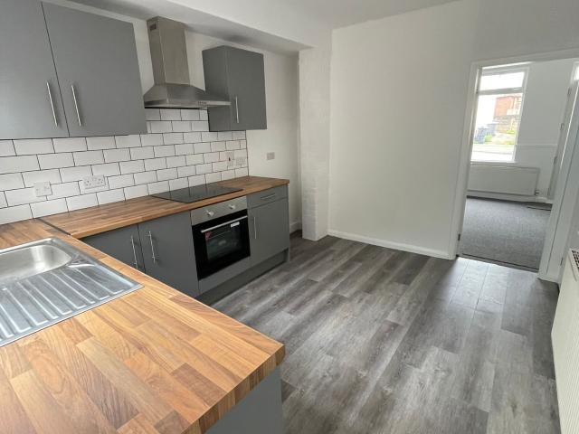2 room house to let in Packman Road, Wath Upon Dearne, S63