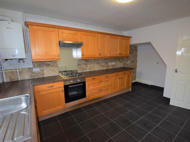 2 room house to let in Selborne Street, Rotherham, S65 1RR