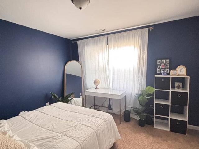2 rooms one is furnished 1 empty