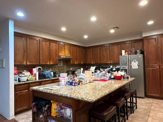 2 Rooms Available for Female Only