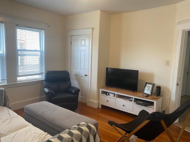 2 Rooms Available in 3BR Apartment in Teele Square
