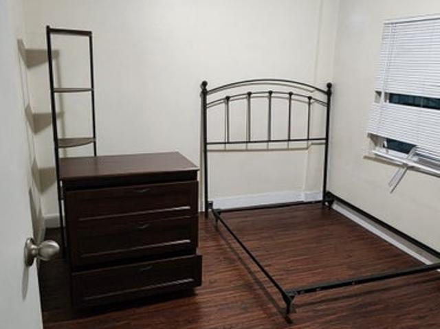 2 rooms available near csulb