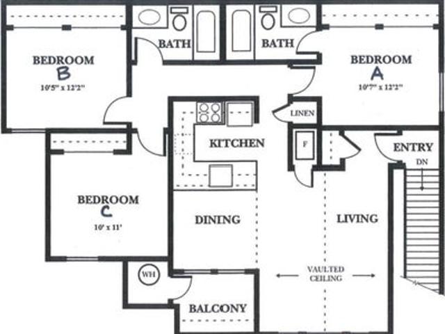 2 Rooms available separately, shared bath in 3X2