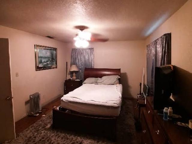 2 Rooms and private bathroom