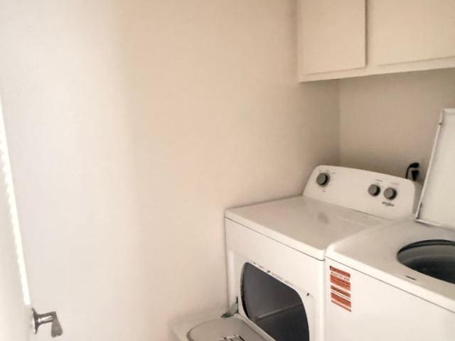 2 rooms for rent next to Marketplace