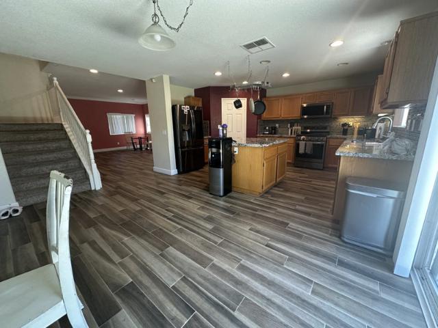 2 ROOMS FOR RENT + Full Access To House