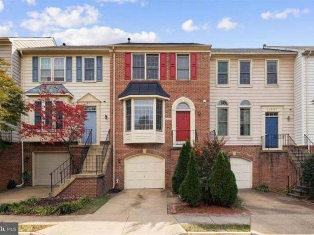 2 Rooms for Rent July 1st Move in