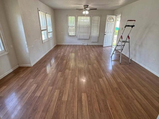2 rooms for rent
