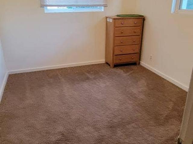 2 rooms for rent