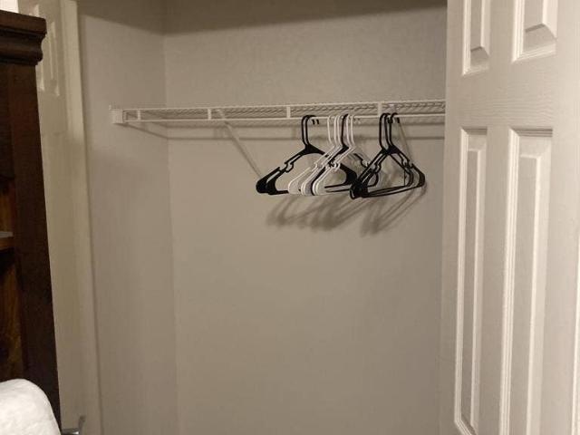 2 Rooms, Private Bath, Own Floor