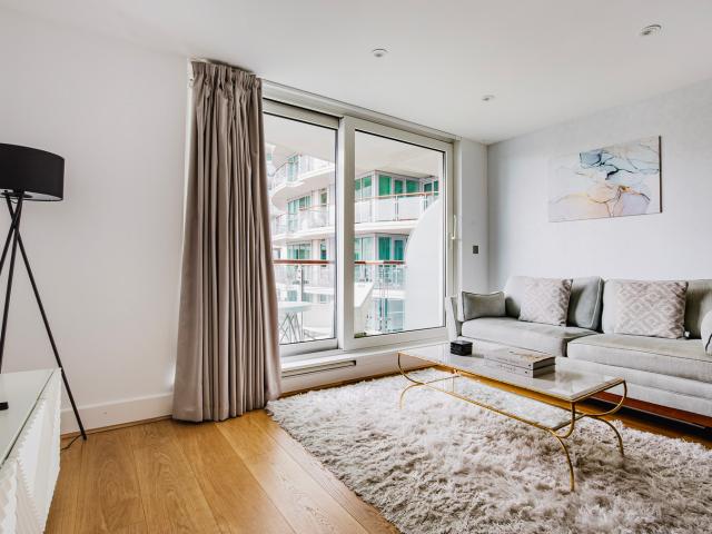 2 St. George Wharf, London SW8 2AU, Saint George Wharf