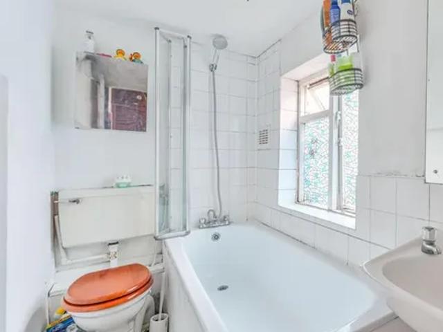 2 St. Stephen's Terrace, London, SW8 1DH, United Kingdom | 1 bed apartment for rent #167653318 | Rentberry