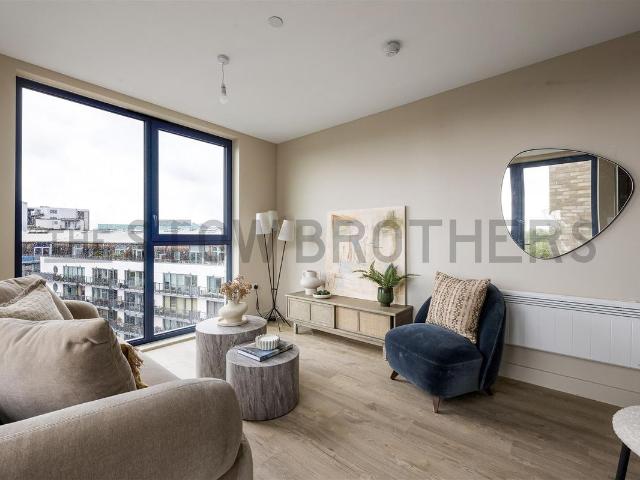 2 Stables Yard, Hackney E3, 1 bed flat to rent, £2,200 pcm | PrimeLocation