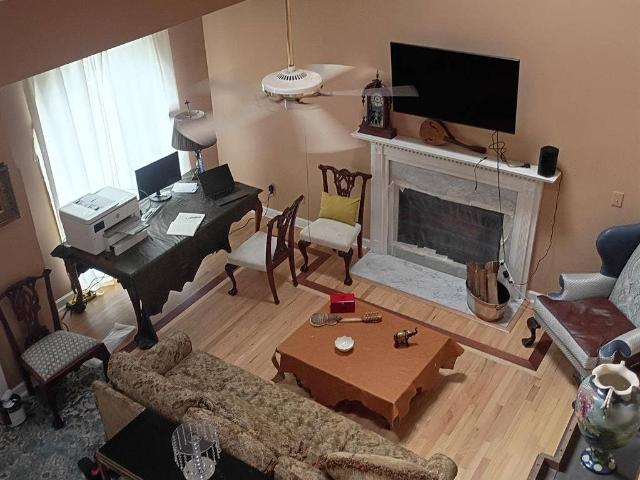 2 Story Home includes Utilities