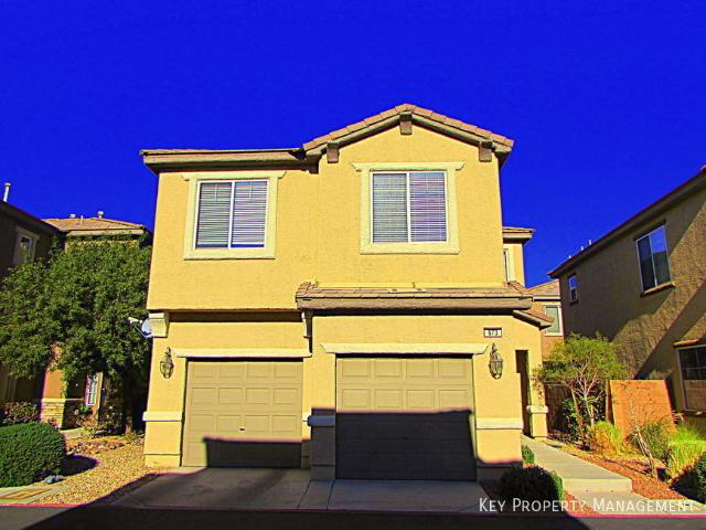 2 Story, 3 BR 2.5 BA near Galleria Mall