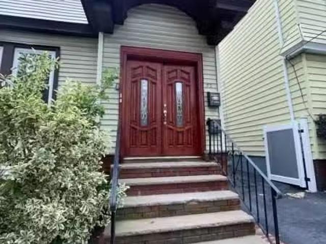 2 Stories Newark City, NJ 32 Underwood St #1