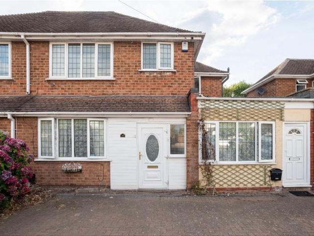 2 studios/ Good Hope hospital/ bills Inc/1GBWIFI