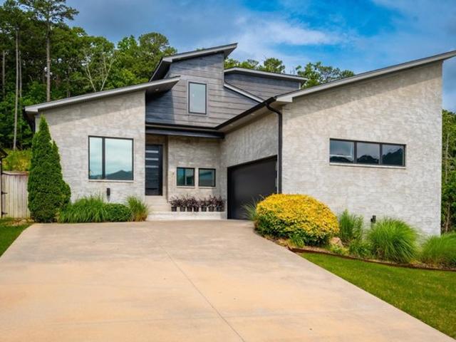 2 Sycamore Ct, Little Rock, AR 72223