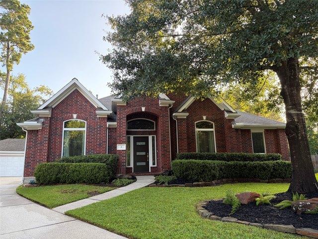 2 S Concord Valley Pl, The Woodlands, TX 77382