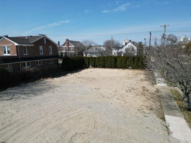 2 S Cornwall Ave, Ventnor City, NJ 08406 | MLS #603731 | Compass