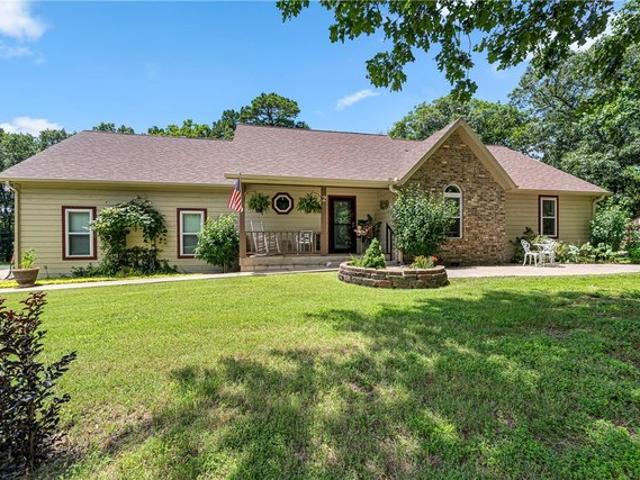 2 Saint Neots Ln, Bella Vista, AR 72714