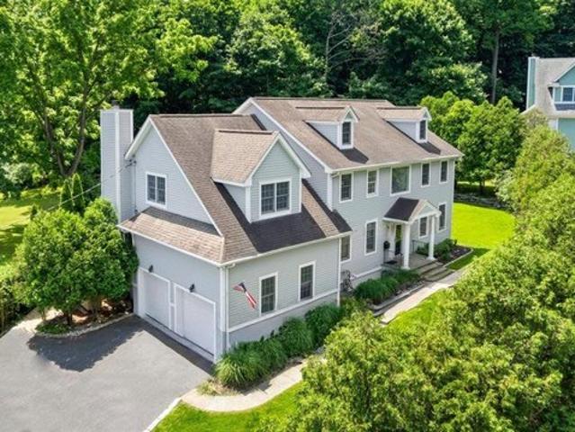 2 Saunders St, Hastings On Hudson, NY 10706