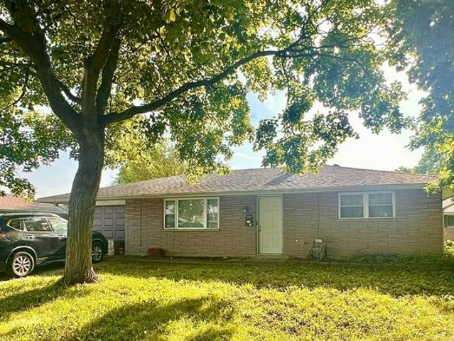 2 Savoy Ave, Dayton, OH 45449