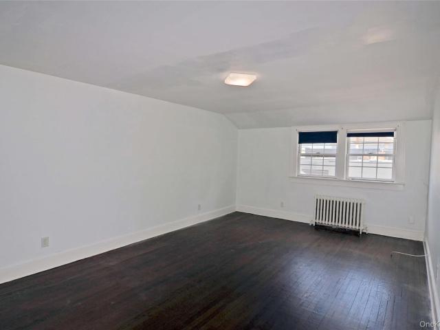 2 Second Avenue 3