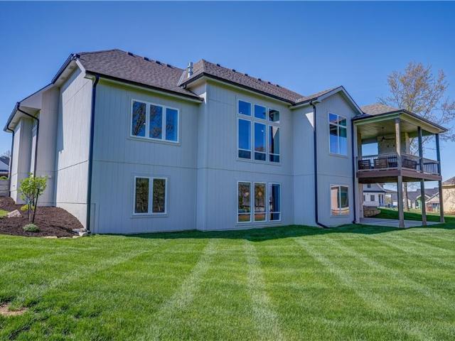 2 Sequoyah Pointe, Lake Winnebago, MO 64034 | MLS #2595