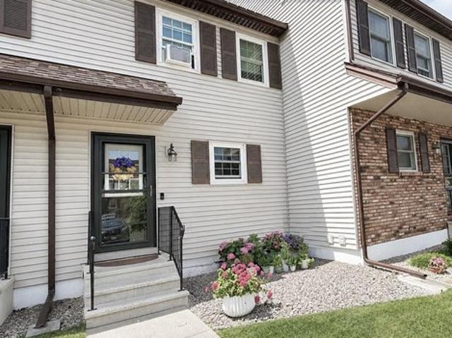 2 Set Pt, Plattsburgh, NY 12901
