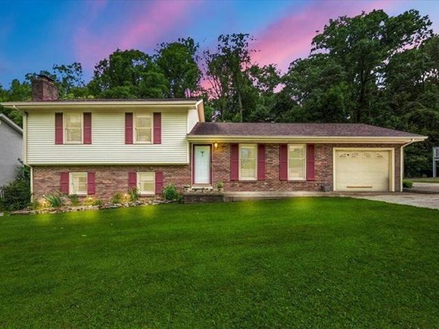 2 Shady Brook Ln, Corbin, KY 40701